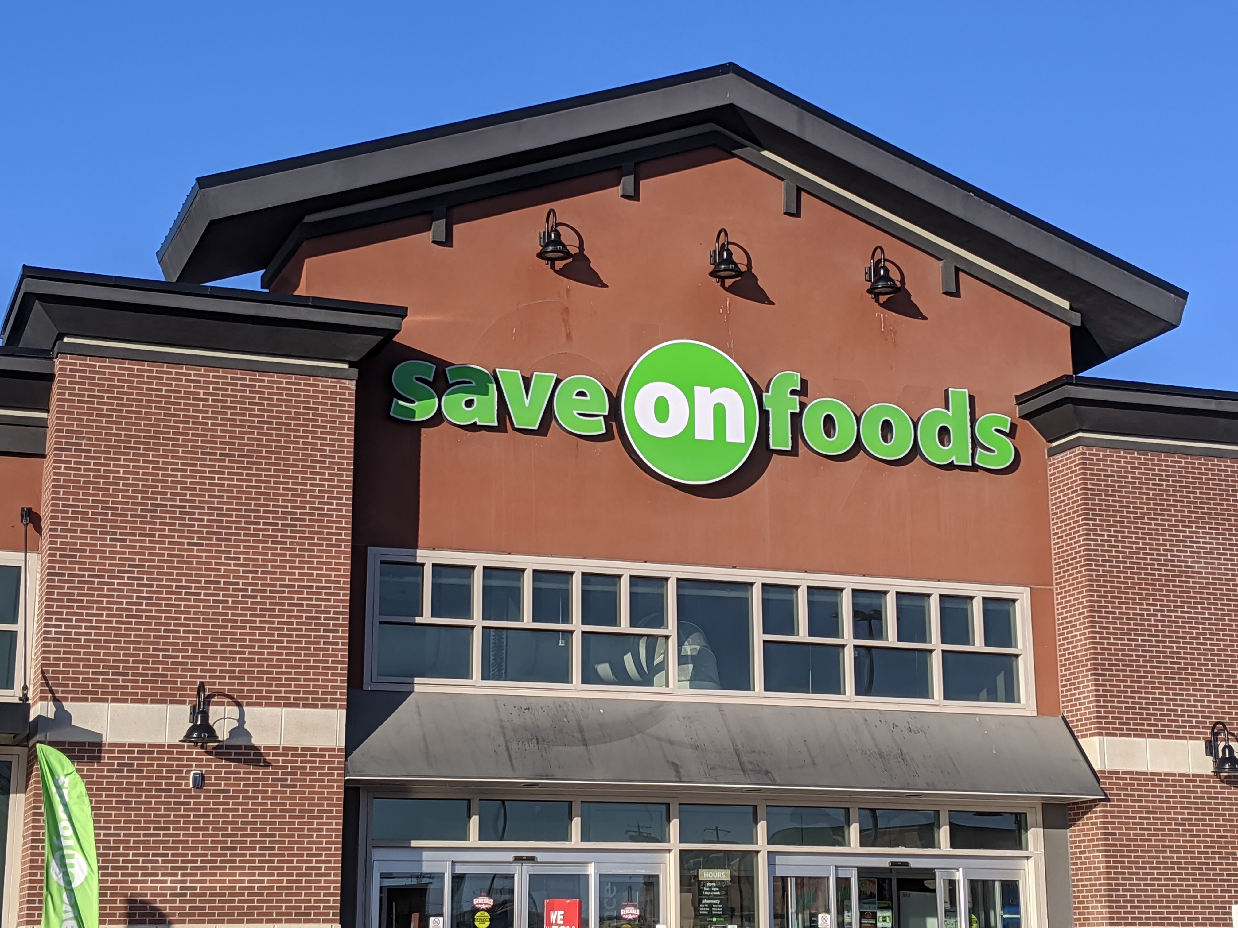 Save on Foods to host food drive for local food bank - CochraneNow ...