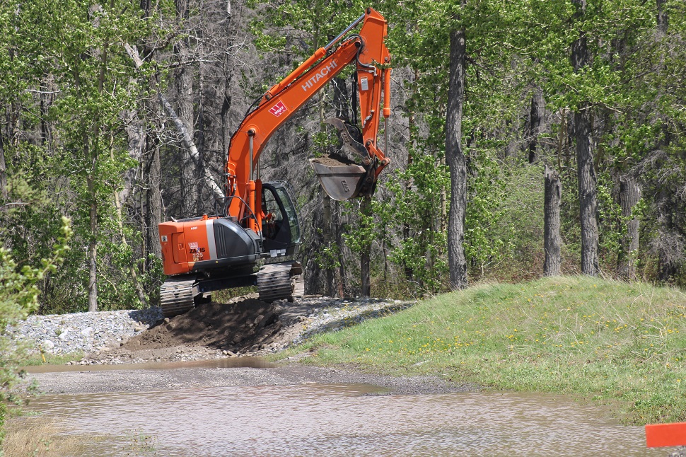 Flooding could get worse in Exshaw with heavy rain - CochraneNow ...