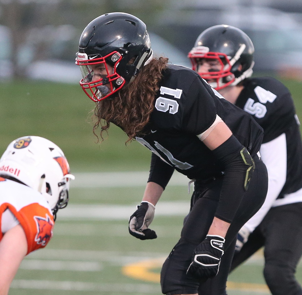 Defensive end Jacob Mate signs with U of C Dinos - CochraneNow ...