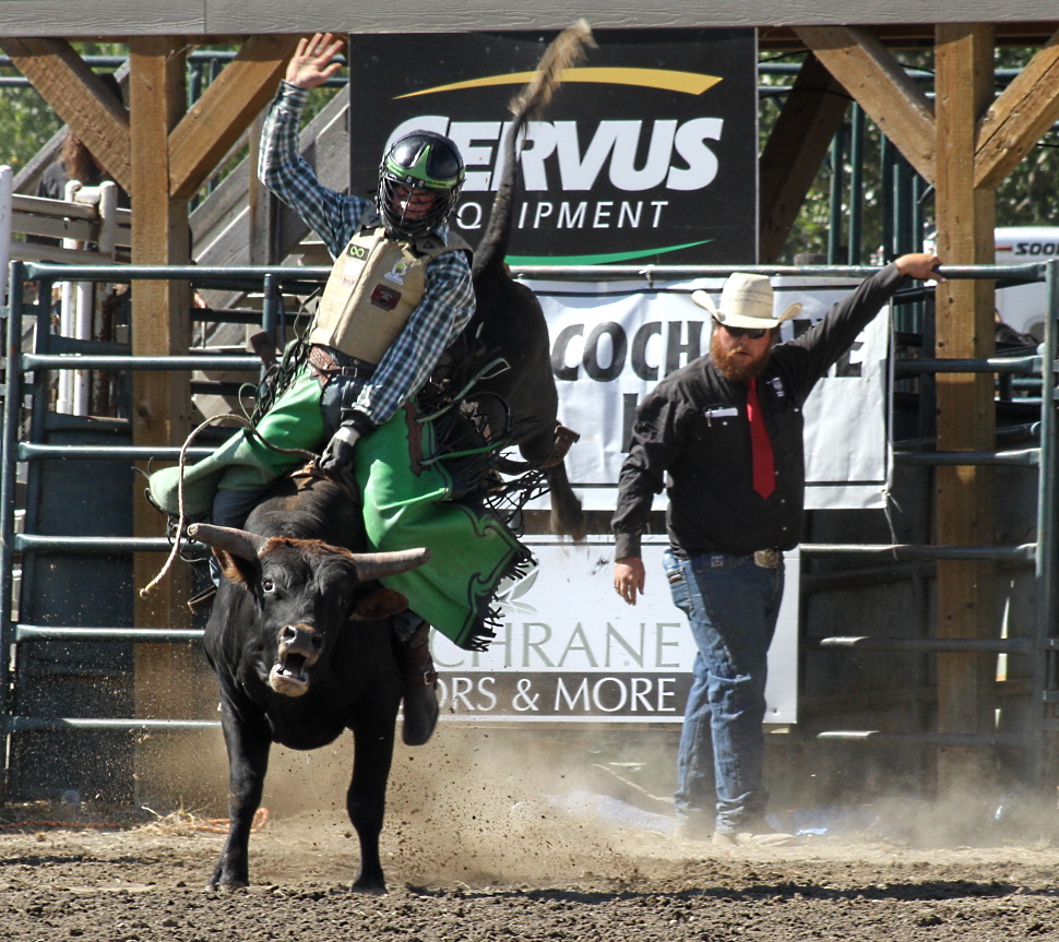 Many records fall at Labour Day Weekend Rodeo - CochraneNow: Cochrane ...