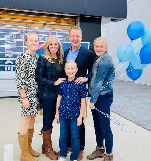 Chris Warkentin returns for sixth term as MP for Grande Prairie-Mackenzie - ReachFM: Peace ...