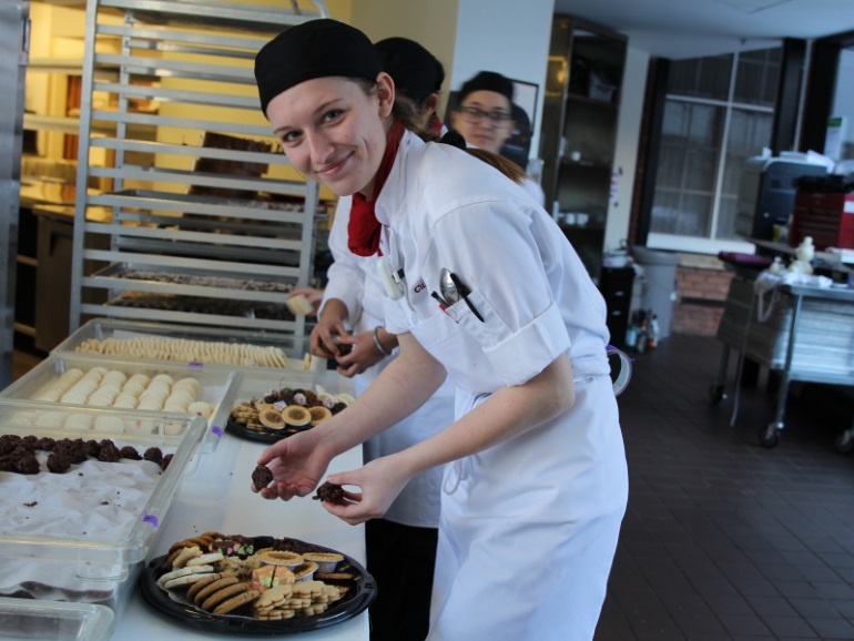 New Venture for ACC Culinary Students Celebrates Fall - DiscoverWestman ...