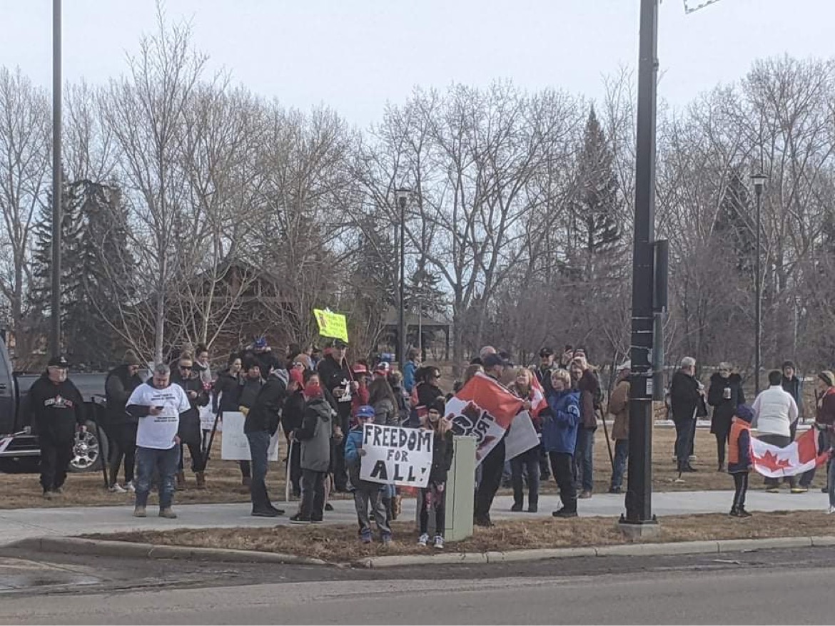 Strathmore And Area Residents Show Support For Freedom Convoy 2022 ...
