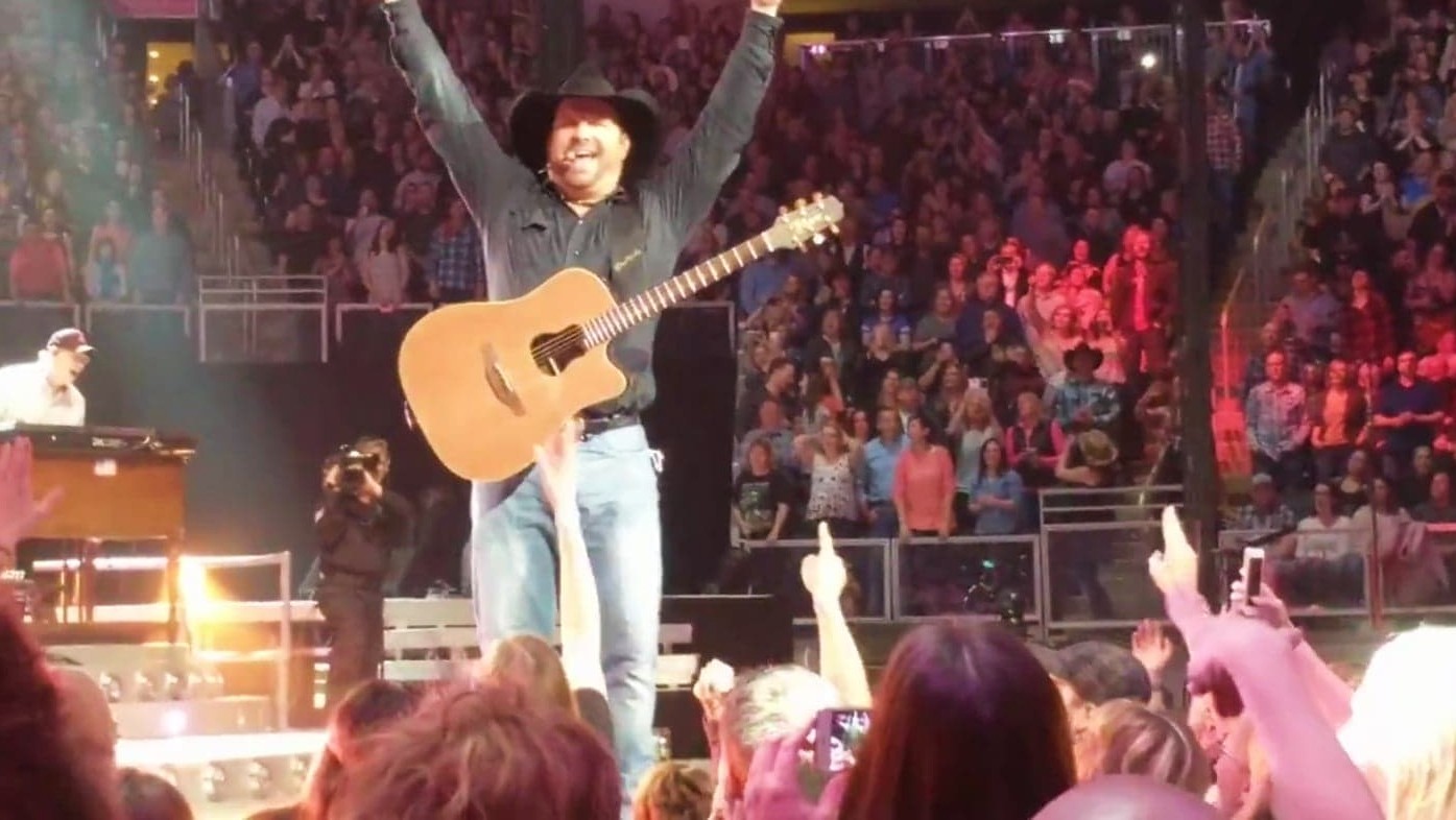 PODCAST: Convincing Garth Brooks to come to Cochrane - CochraneNow ...