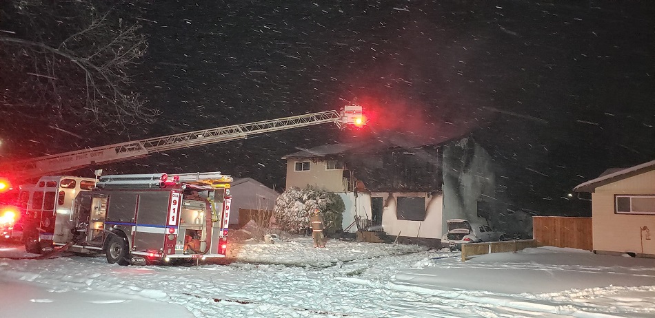 Fire Department responds to early morning blaze in Portage amidst storm ...