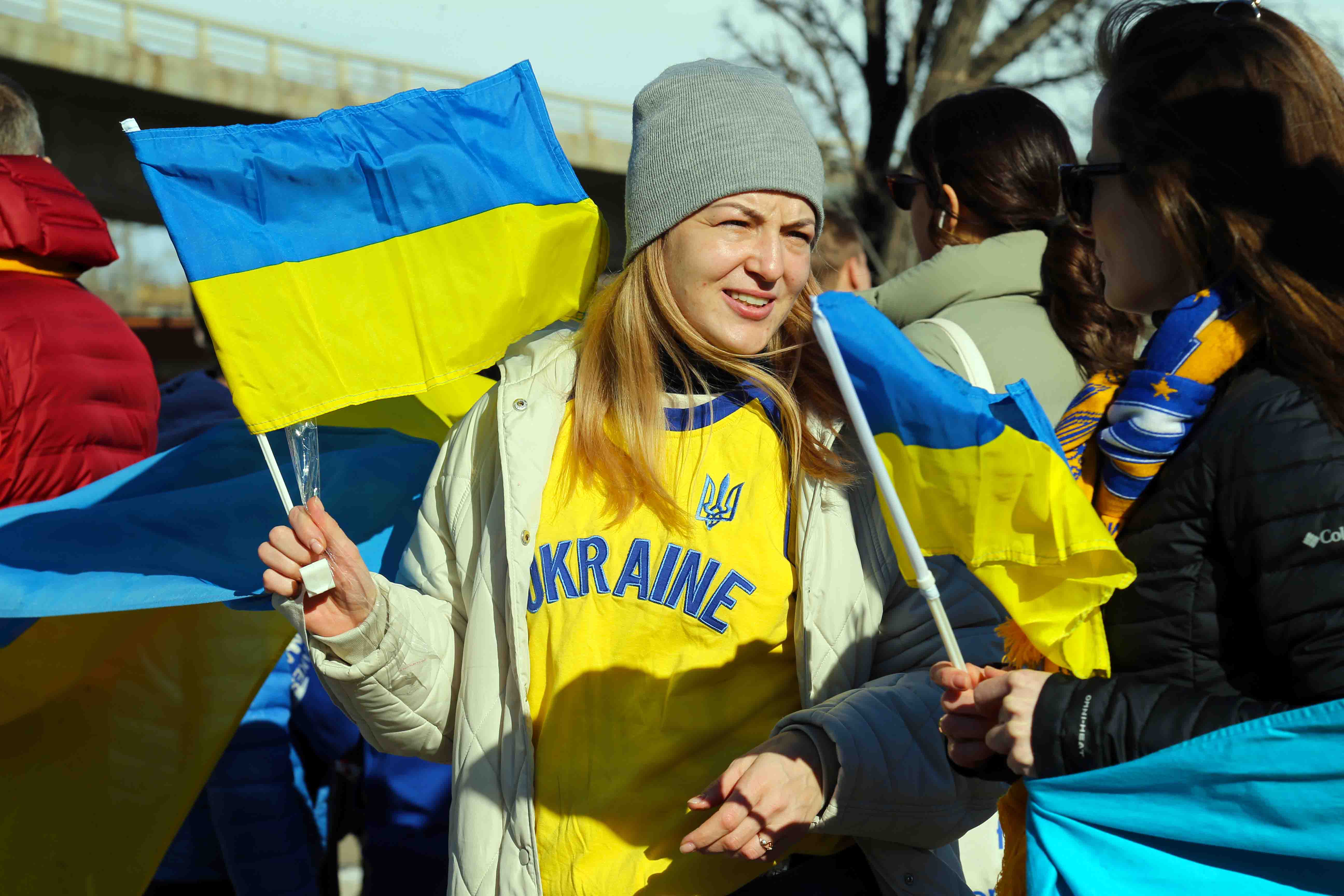 Looking for Ukrainian interpreter for Sunday celebration - CochraneNow ...
