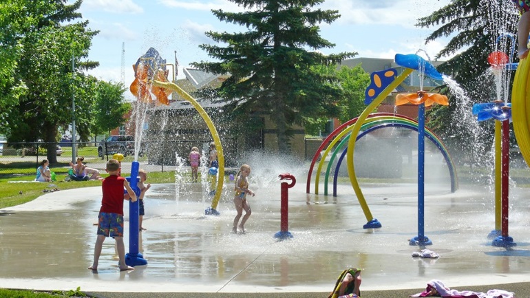 Strathmore ‘s Lions Splash Park set to open - StrathmoreNow.com - Local ...