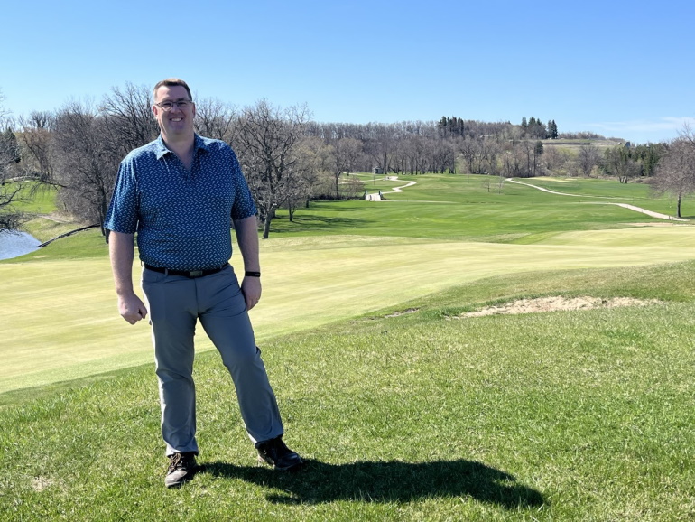 Off the Tee - Minnewasta head pro Greg Hesom - PembinaValleyOnline.com ...