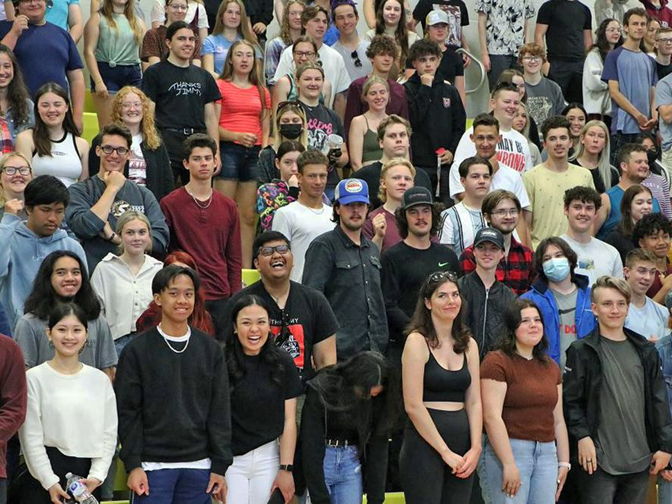 SRSS saying farewell to 375 graduates on Thursday - SteinbachOnline.com ...