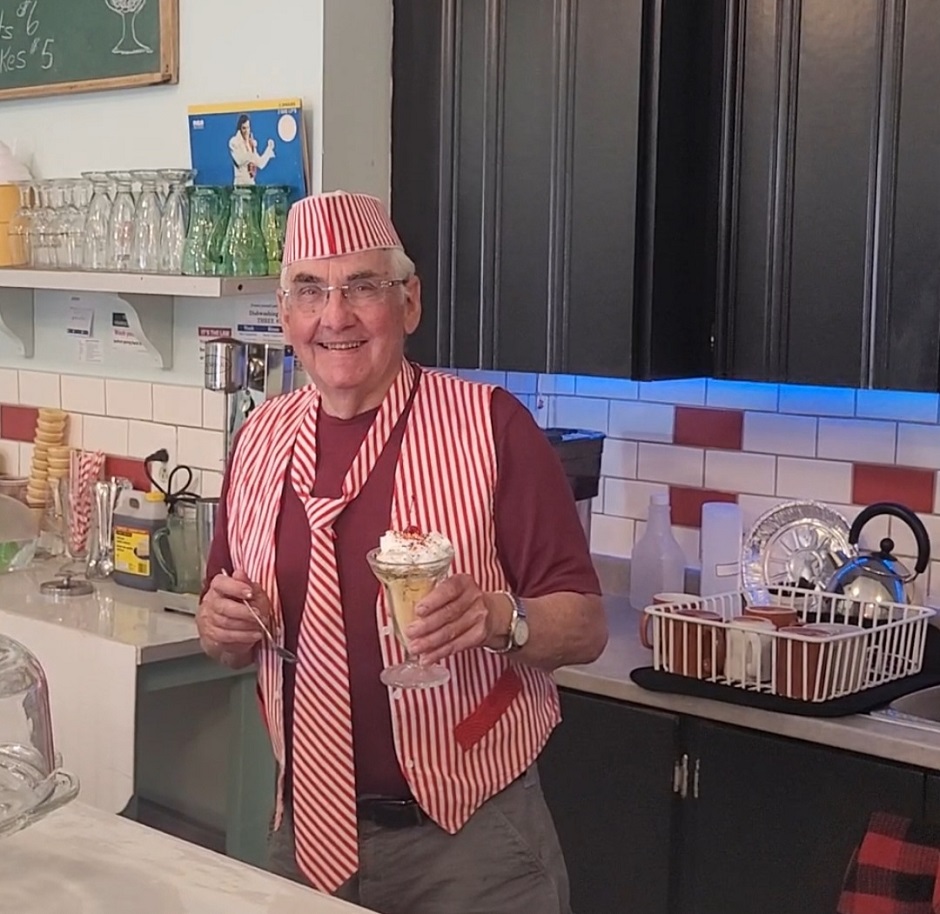 VIDEO: Pangman builds new tourist attraction! - DiscoverWeyburn.com ...