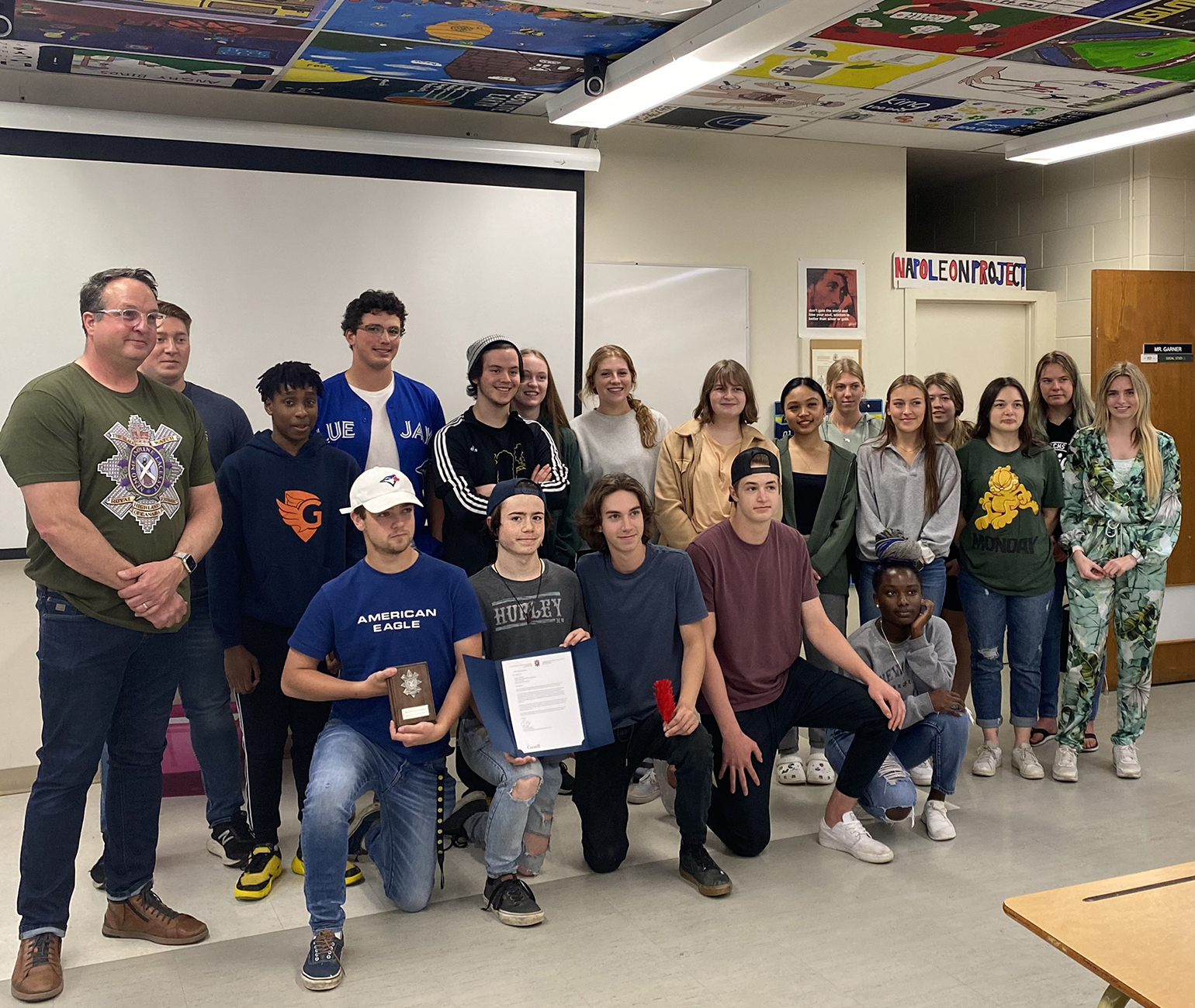 High school students preserve the memories of fallen soldiers ...