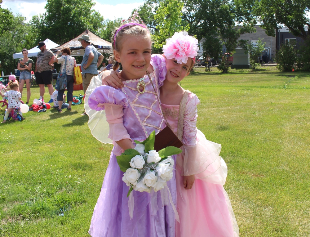 Small feet make big noise in downtown Swift Current ...