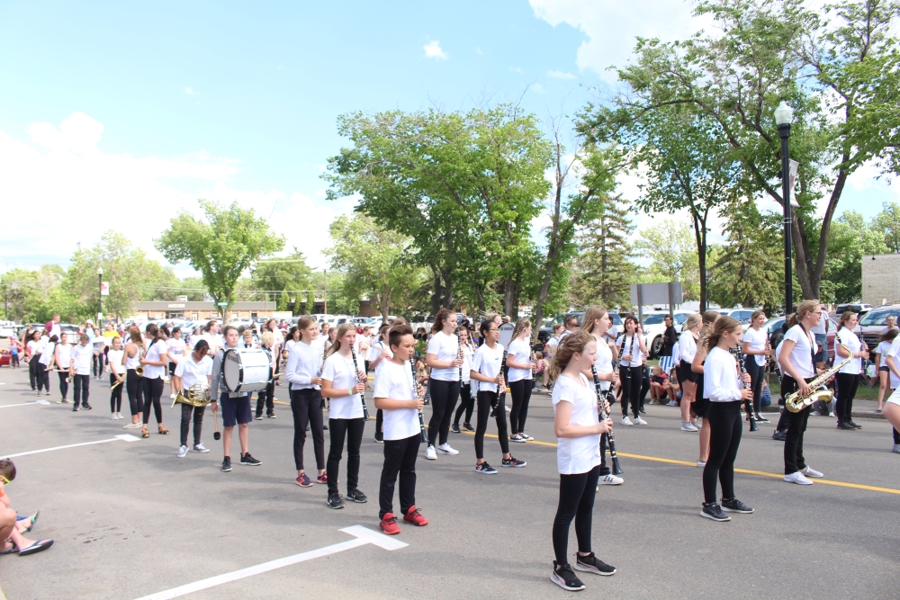 Small feet make big noise in downtown Swift Current ...