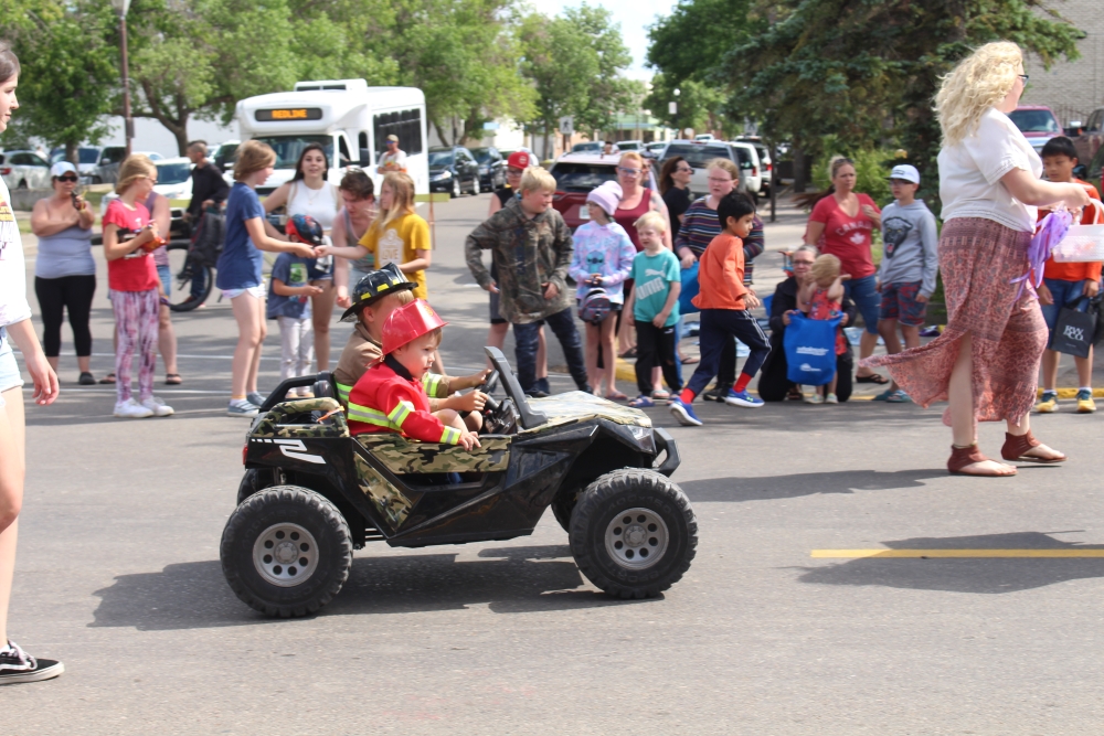 Small feet make big noise in downtown Swift Current ...