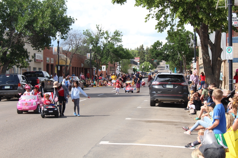 Small feet make big noise in downtown Swift Current ...