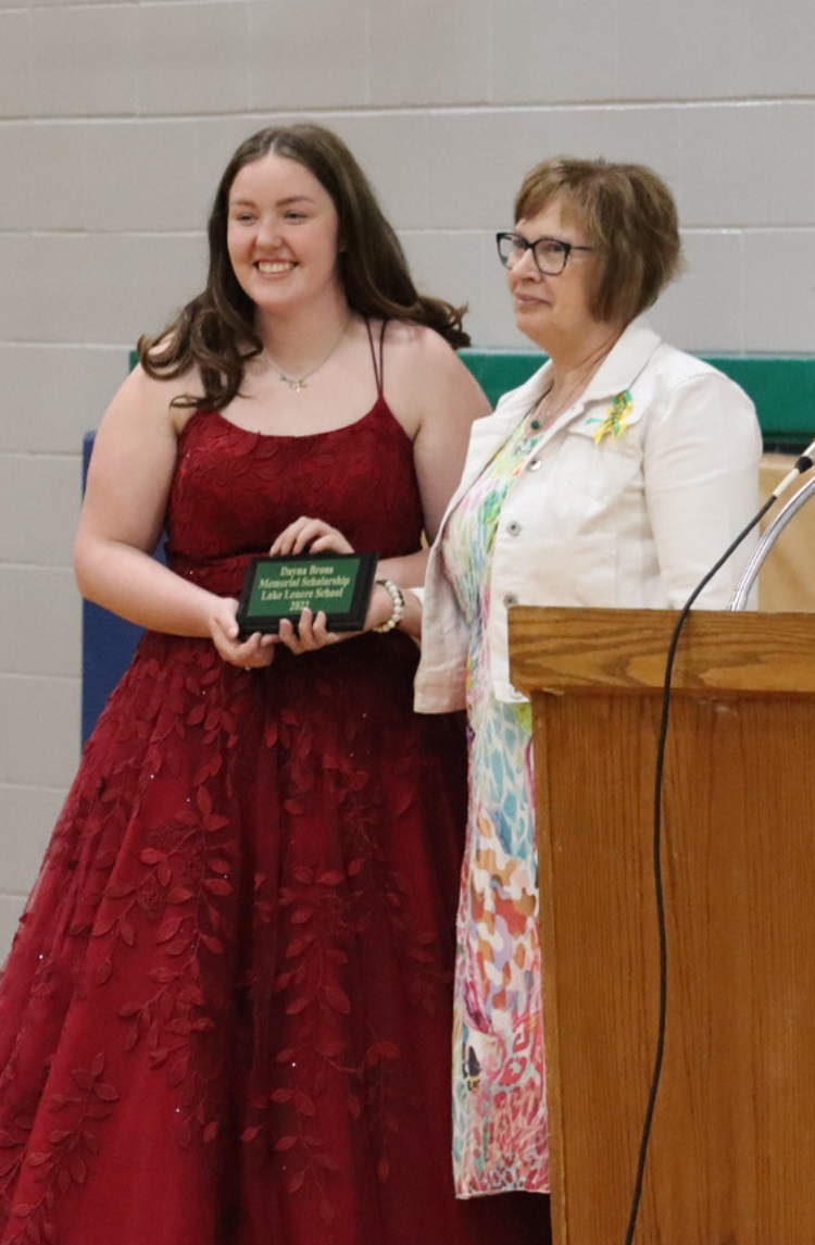 Lake Lenore School Celebration Day wraps up an impressive school year ...