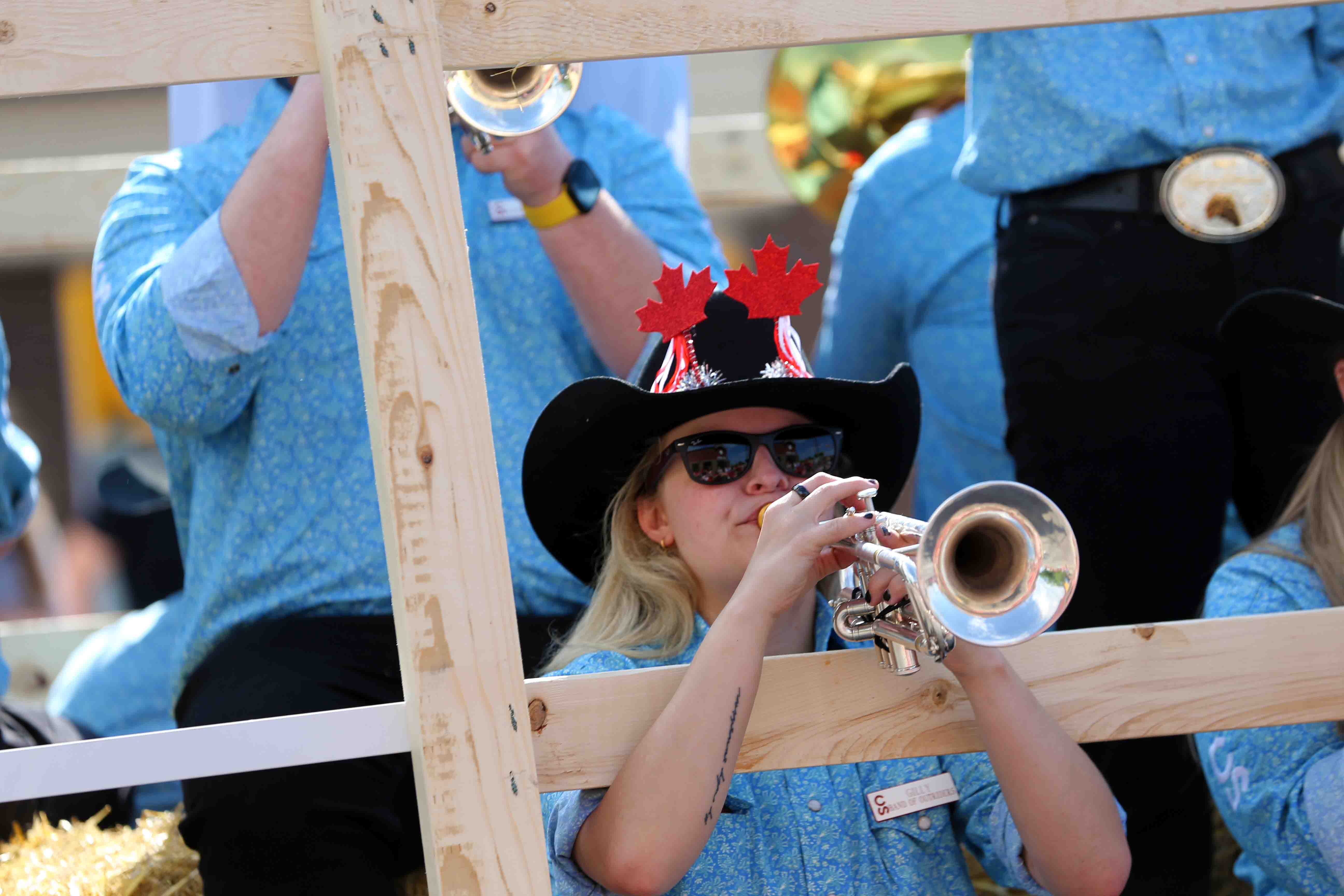Watch/Gallery: Canada Day 2022: Airdronians flock to Canada Day parade ...