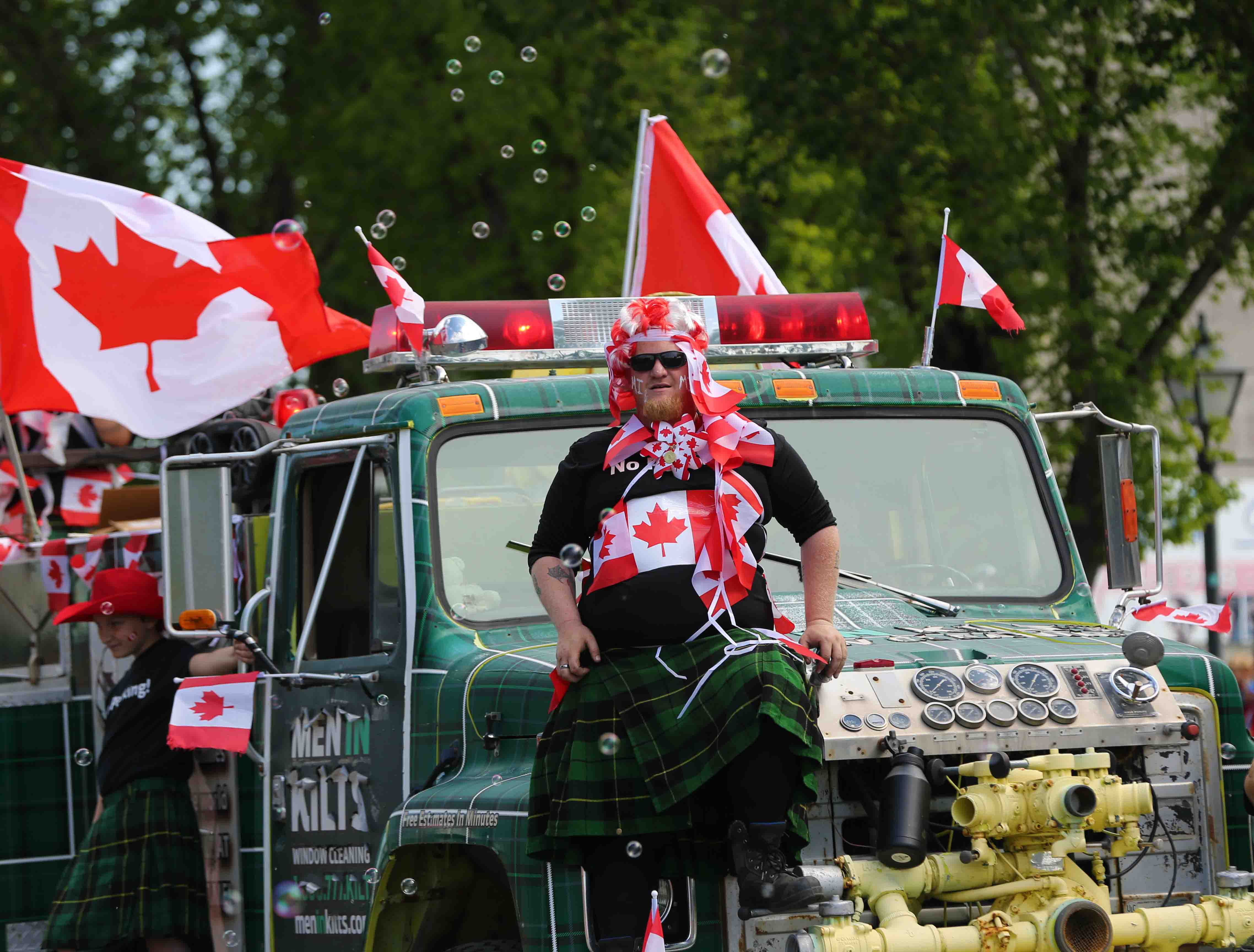 Watch/Gallery: Canada Day 2022: Airdronians flock to Canada Day parade ...