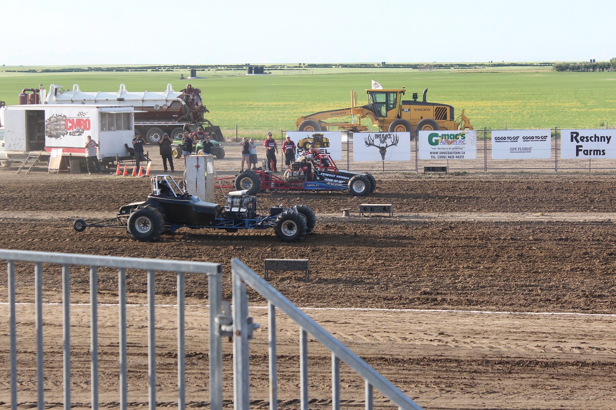 Good To Go racer Shayne Neigum reflects on successful dirt drag weekend ...