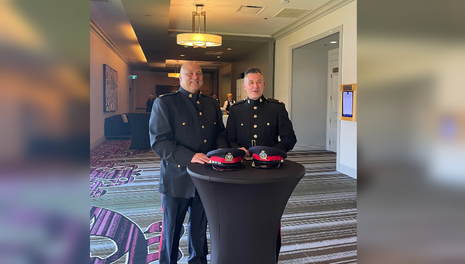 Winnipeg Constable Lee Hannesson of Langruth reacts to national award ...