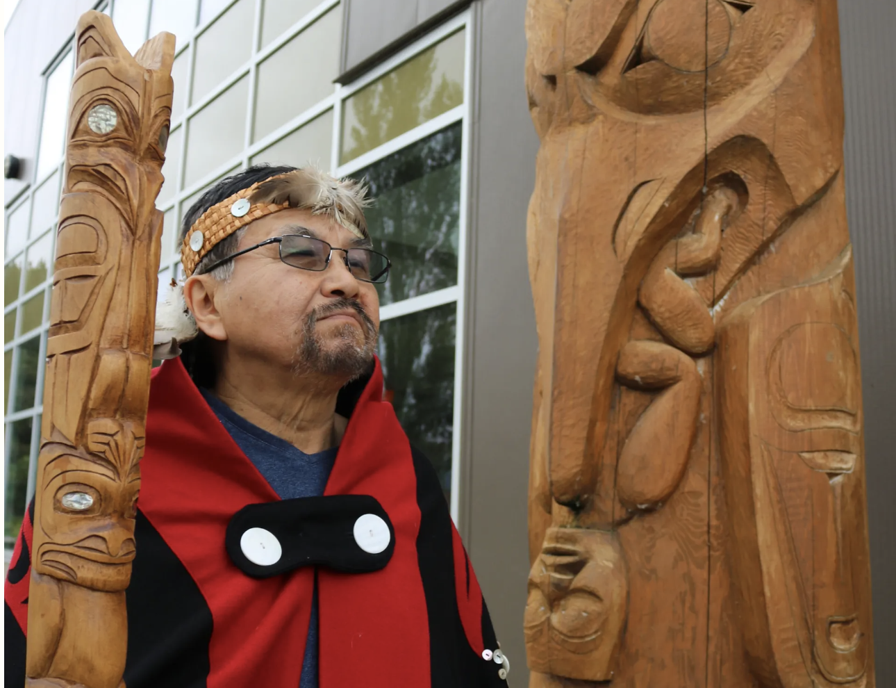B.C. First Nation arrives in Scotland, asks museum to return totem pole ...