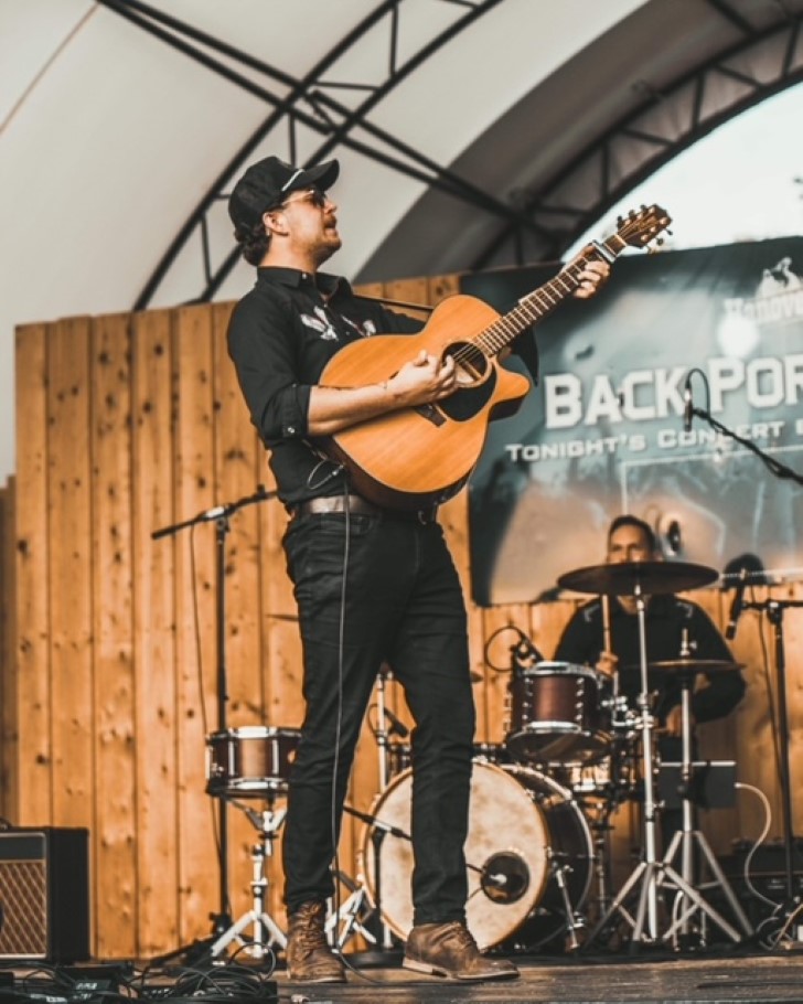 Country artist Jaryn Friesen talks music, stage life, awards and more ...