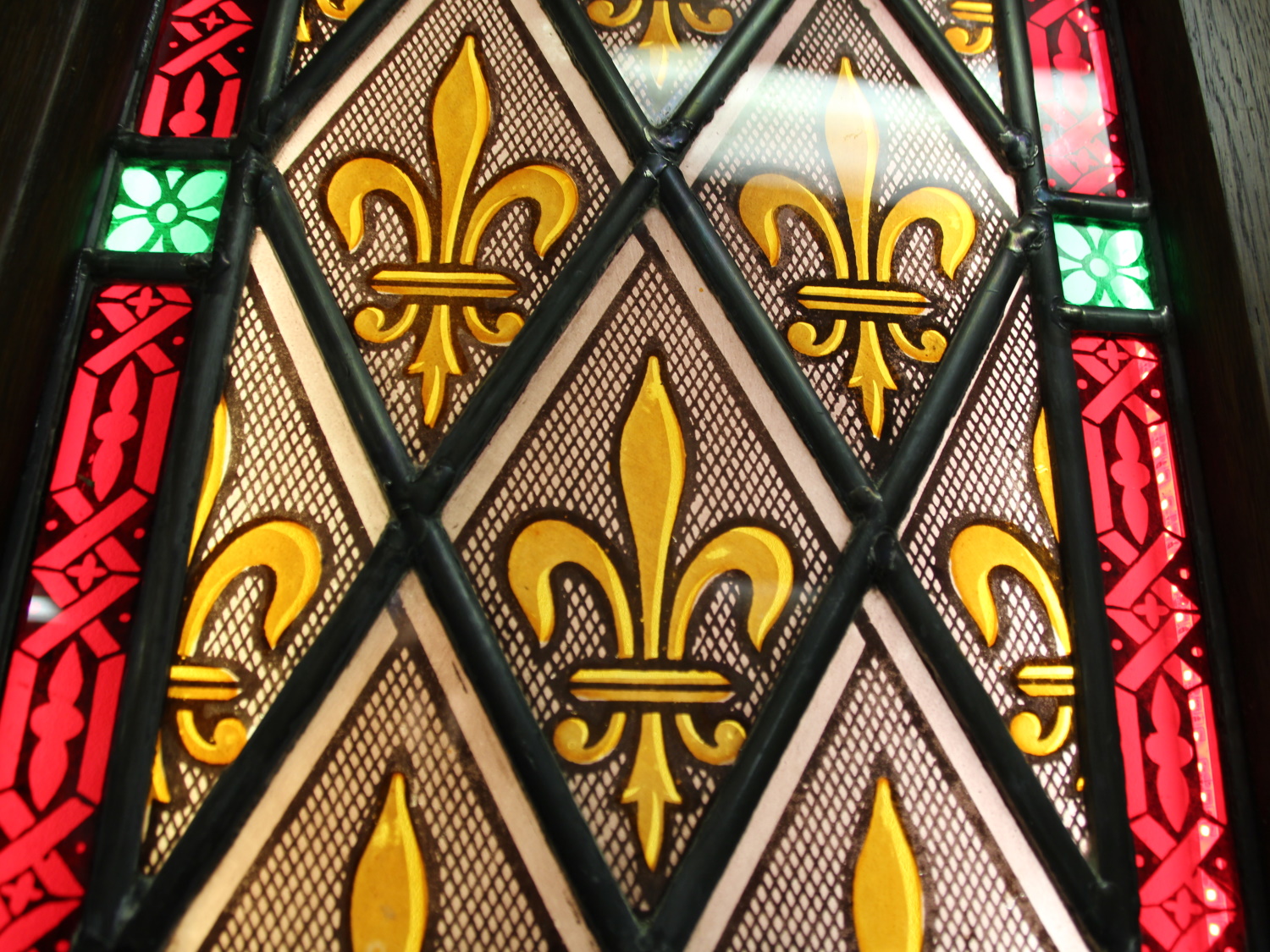 Morris museum lighting up faces with new stained glass exhibit ...