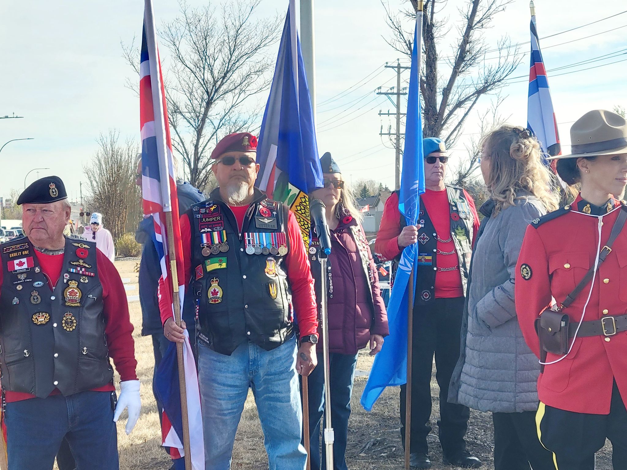 Watch: Airdronians honour veterans during memorial crosses parade ...