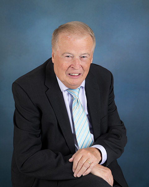 BU Distinguished Alumni Award for Career Achievement - DiscoverWestman ...