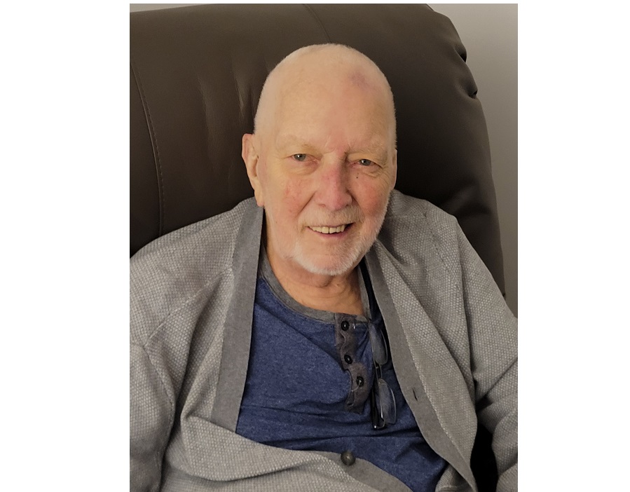 Robert 'Bob' Berg - DiscoverMooseJaw.com - Local news, Weather, Sports ...