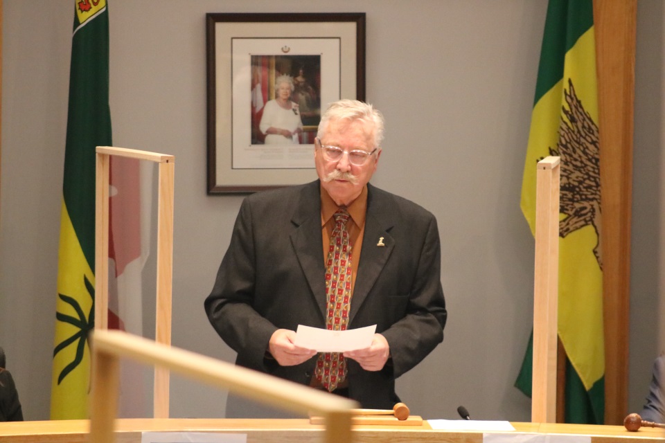 Moose Jaw mayor comments on Snowbirds 50th anniversary reunion ...