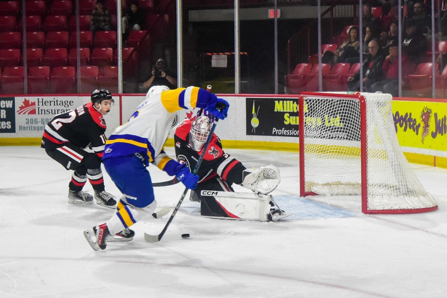 Ungar named WHL Goaltender of the Week - DiscoverMooseJaw.com - Local ...