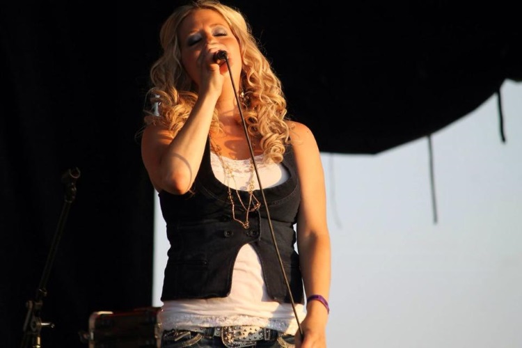 Denim and Diamonds light up the night in Bruno - DiscoverHumboldt.com ...