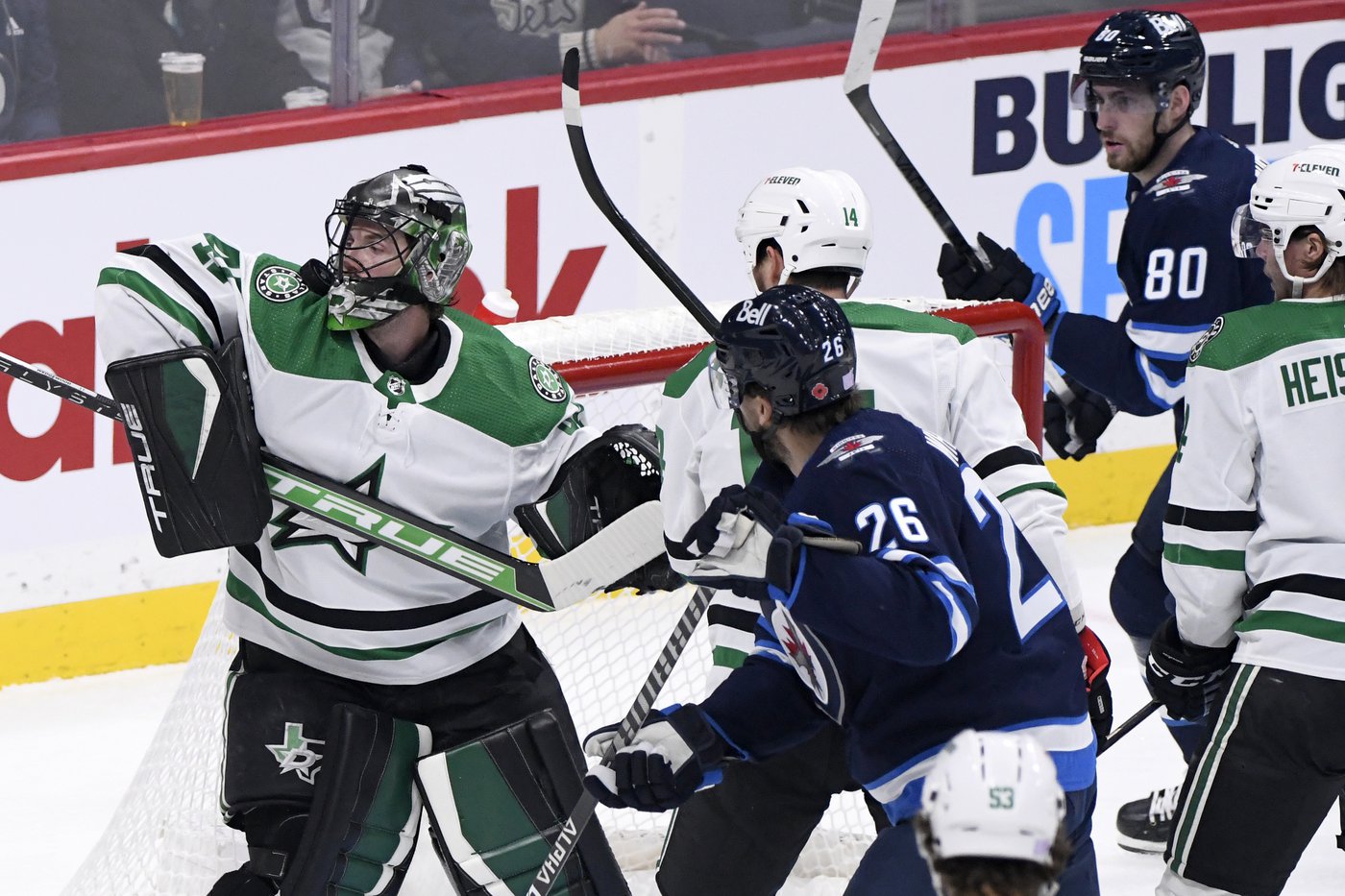 Jets soar past Stars to take first in Central - CHVNRadio: Southern ...