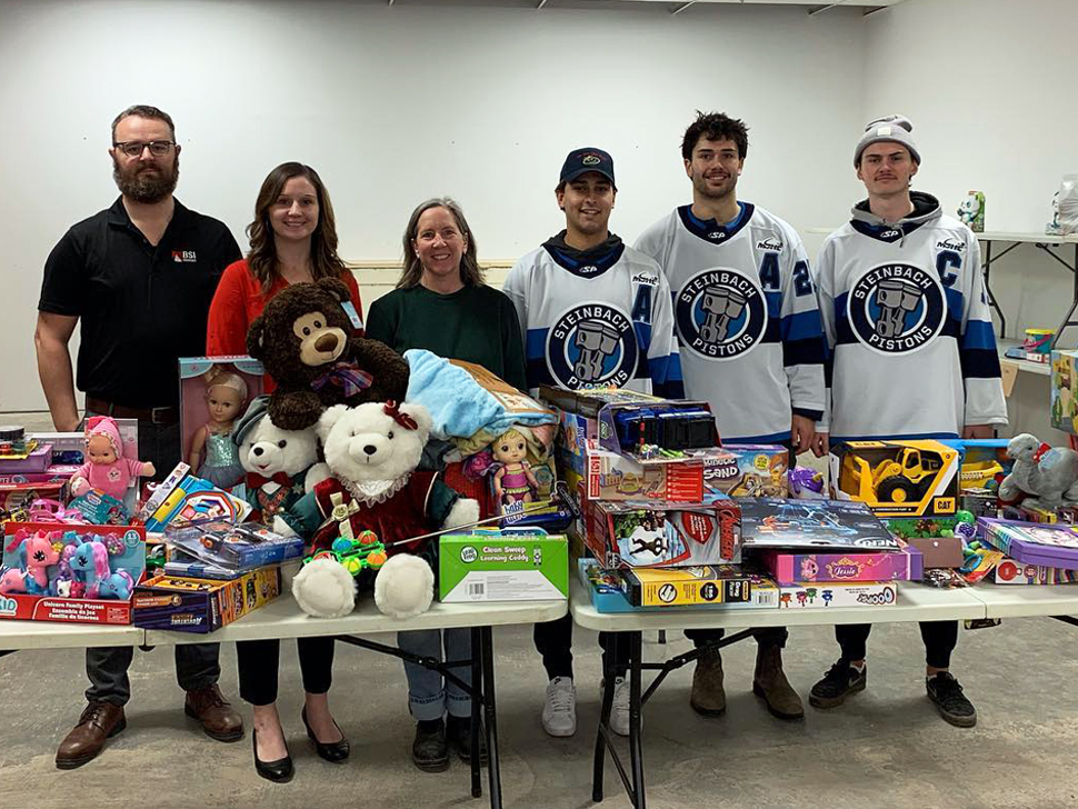 Steinbach Pistons' fans donate a lot of toys to Community Christmas ...