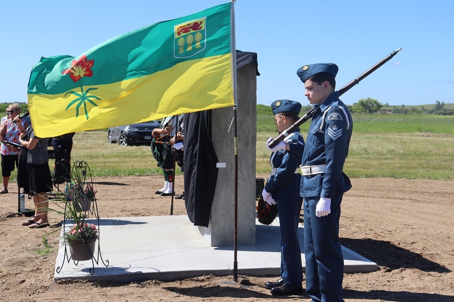 A look at armed forces recruiting numbers through a Saskatchewan lens ...