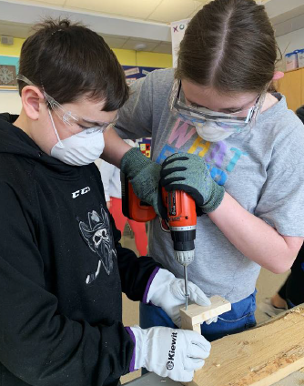Chinook's Edge students take part in Skills Canada event ...