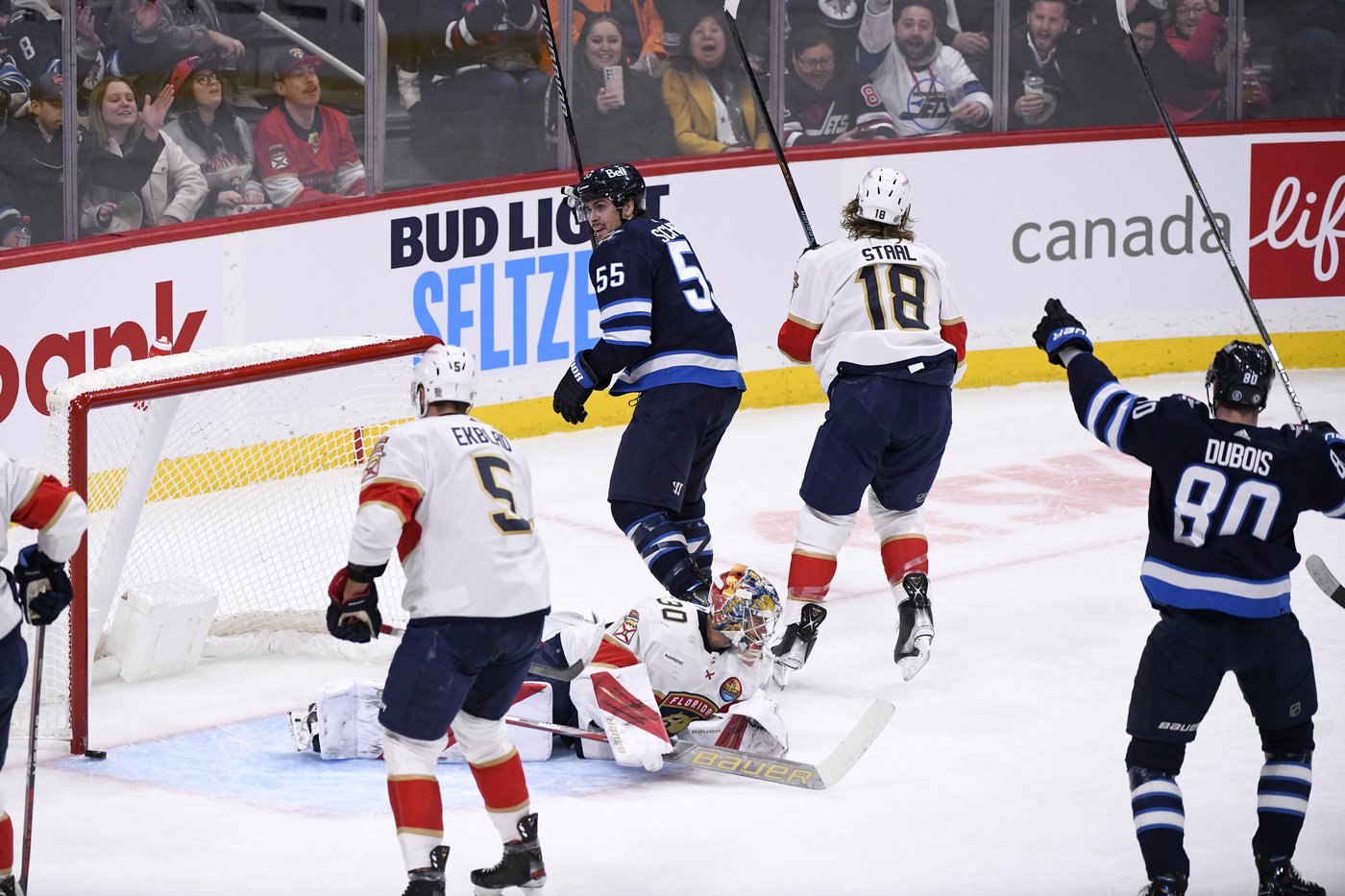 Connor scores twice, Jets top Panthers 5-2 in Maurice's return to ...