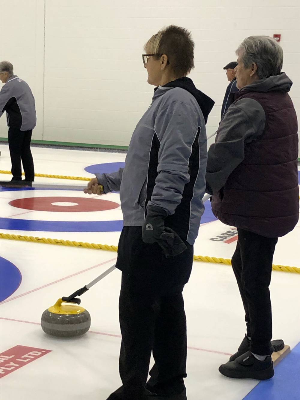 Stick Curling proves popular in Killarney - DiscoverWestman.com - Local ...