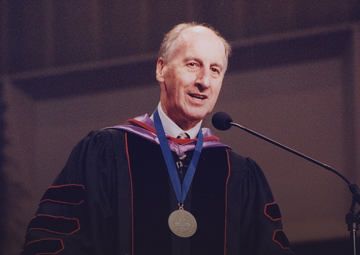 Pastor Jack Hayford dead at 88 - ReachFM: Peace Country's hub for local ...