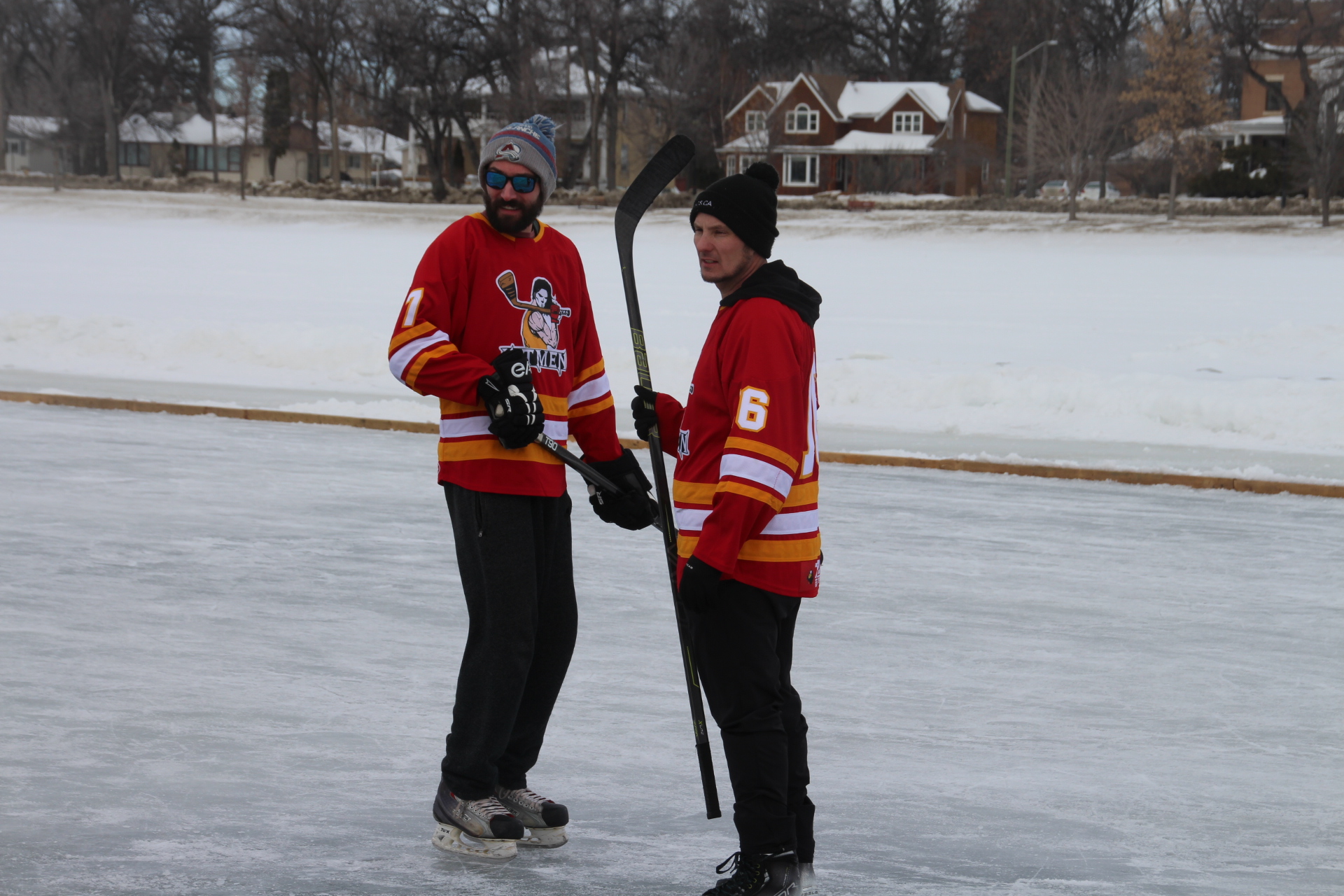 Rotary Pond Hockey Championships fight through tough conditions ...