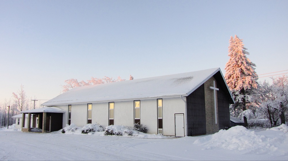 Church in Manitou takes in over a dozen travelers stranded by Tuesday's ...