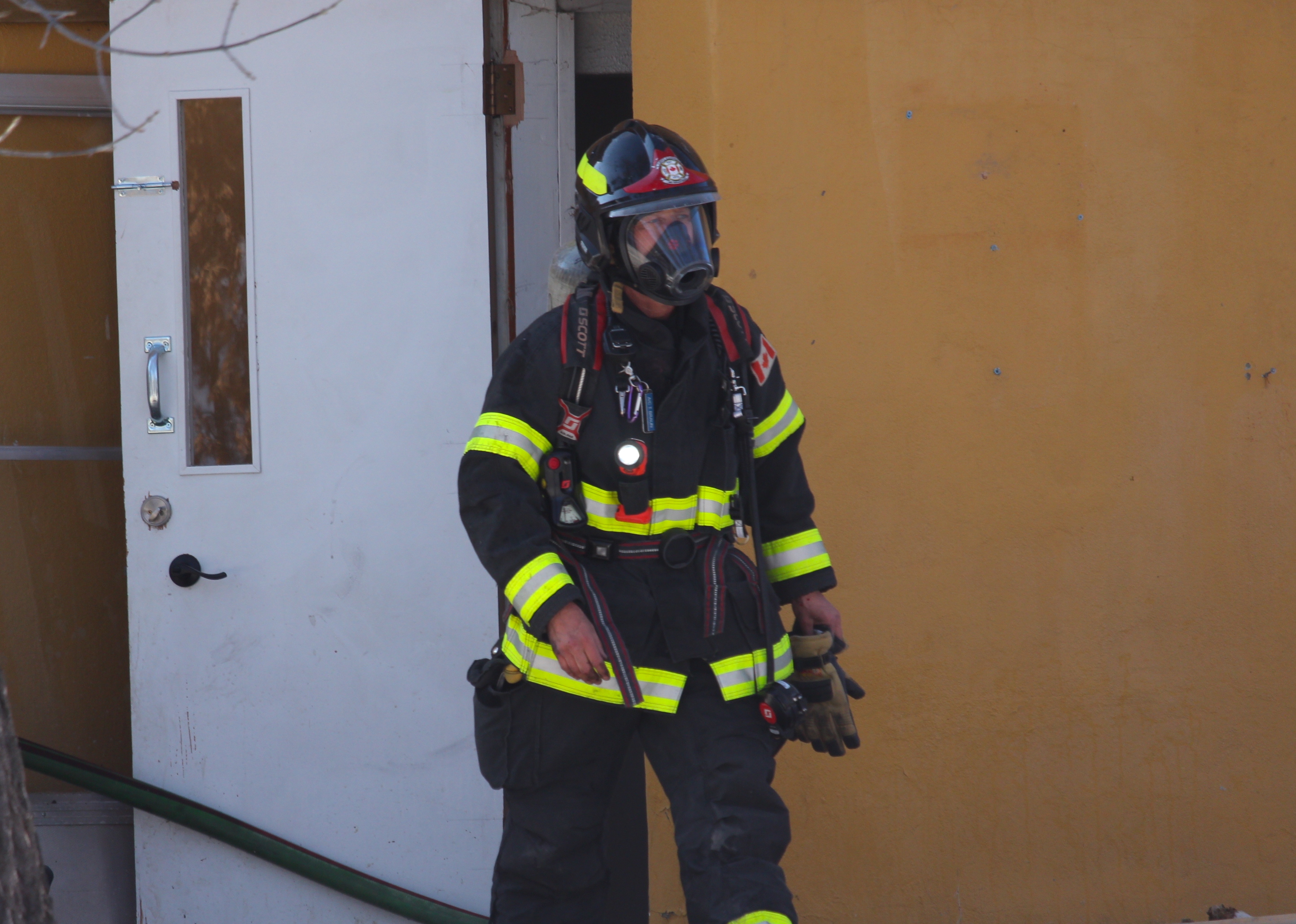 Swift Current crews battle blaze - SwiftCurrentOnline.com - Local news ...