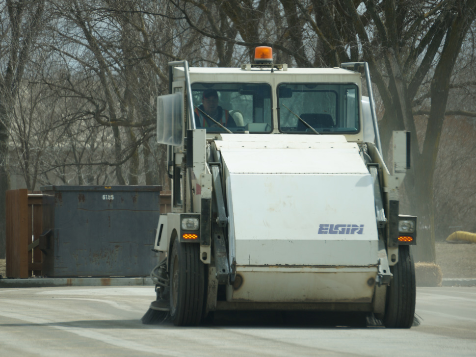 City of Steinbach approves spending $350,000 to replace street sweeper ...