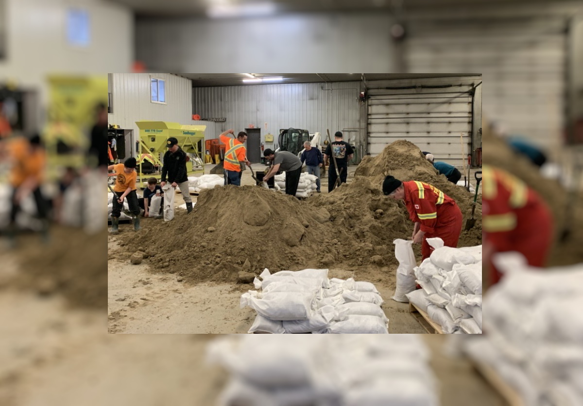 Emerson-Franklin begins to stockpile sandbags, just in case ...