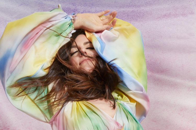 Meredith Andrews drops double singles - CHVNRadio: Southern Manitoba's ...