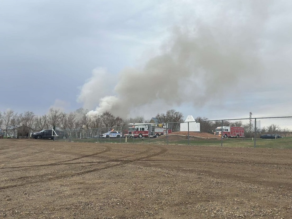 VIDEO: Fire crews battle blaze at building - DiscoverEstevan.com ...