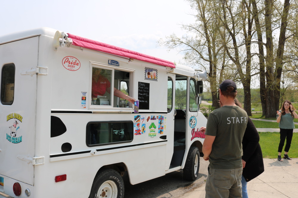 Ice cream treats at International Peace Garden - DiscoverWestman.com ...