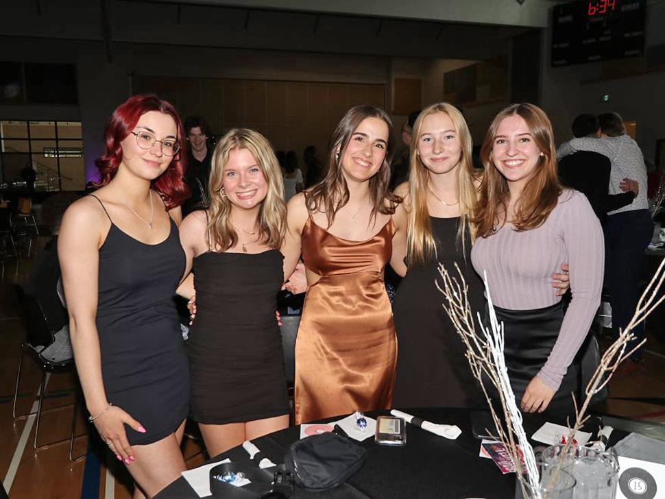 The largest SRSS graduating class in the past 5 years is graduating ...