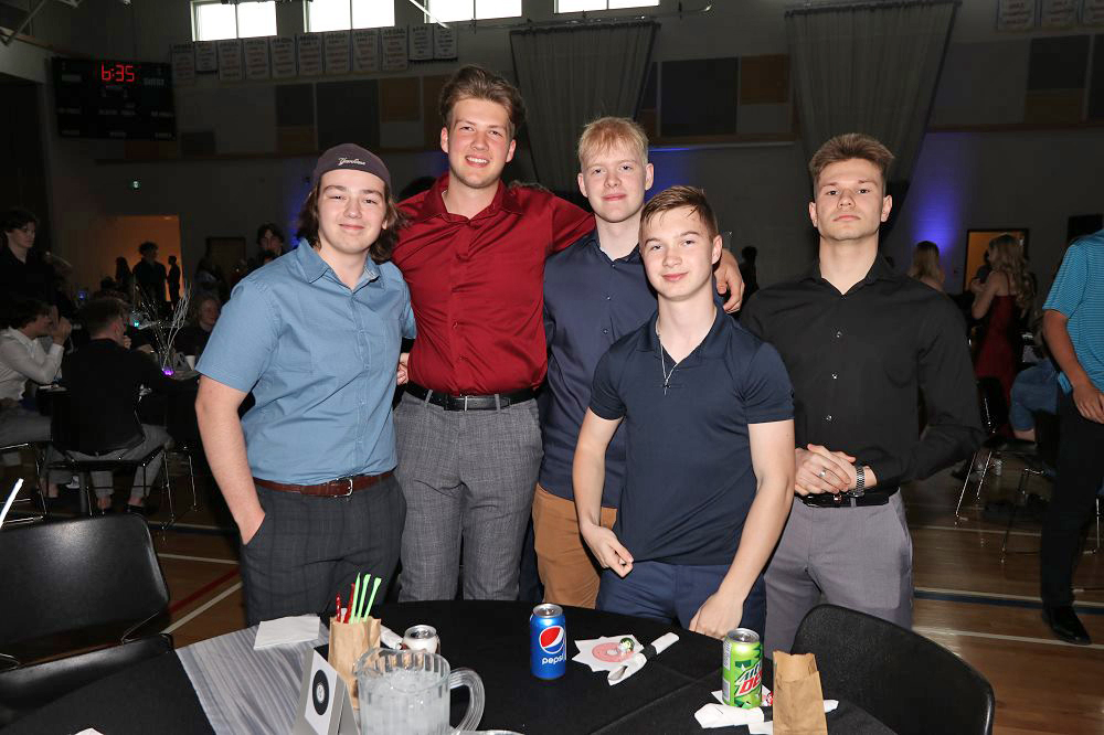 The largest SRSS graduating class in the past 5 years is graduating ...